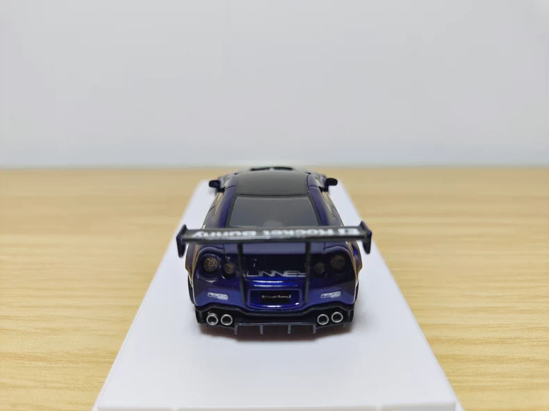 RR Model 1:64 Resin Nissan GT-R R35 LBWK Blue - Pablos Diecast Garage
